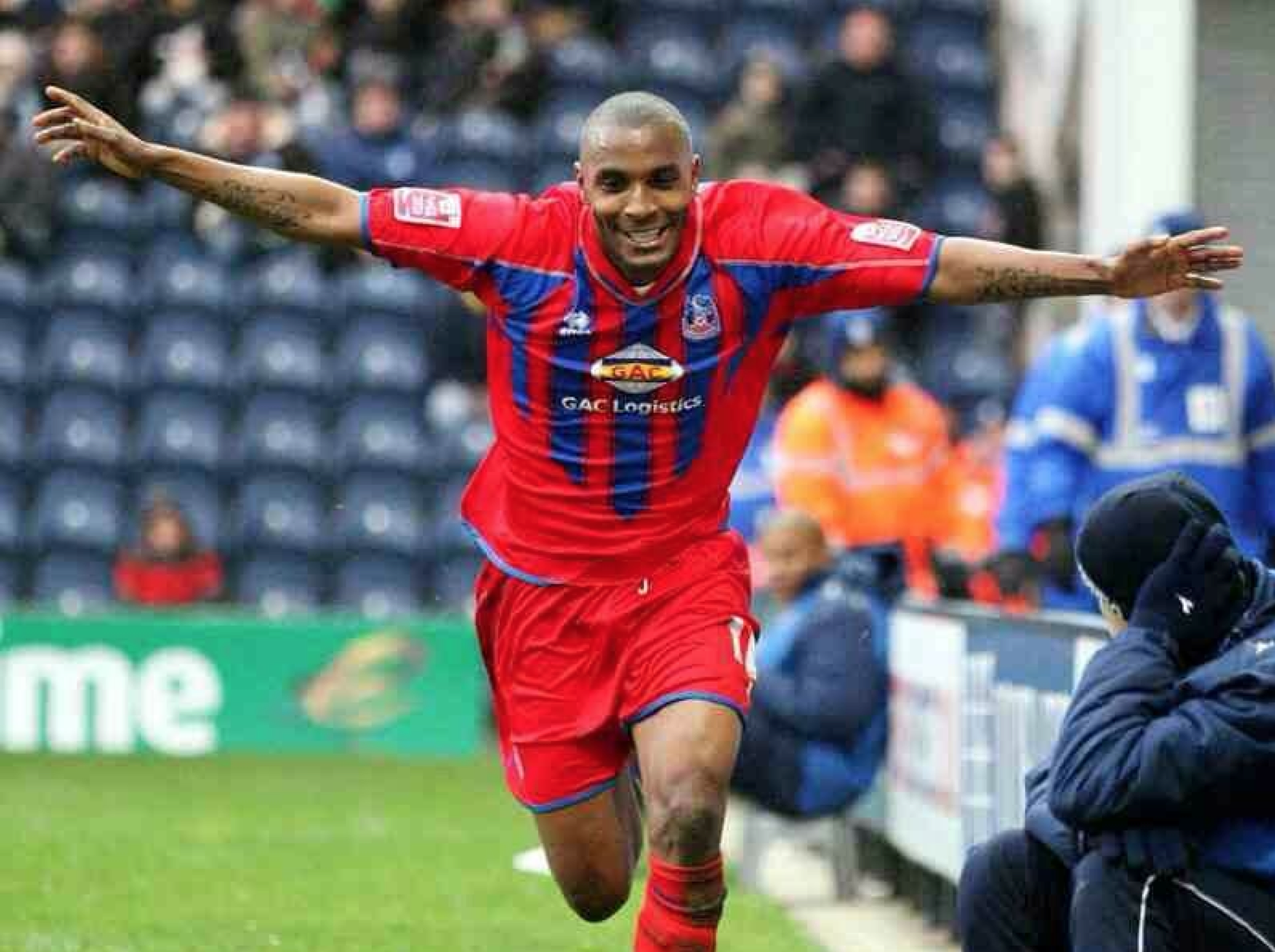 Allstar Charity Match Supporters: Clinton Morrison – Mickleover ...